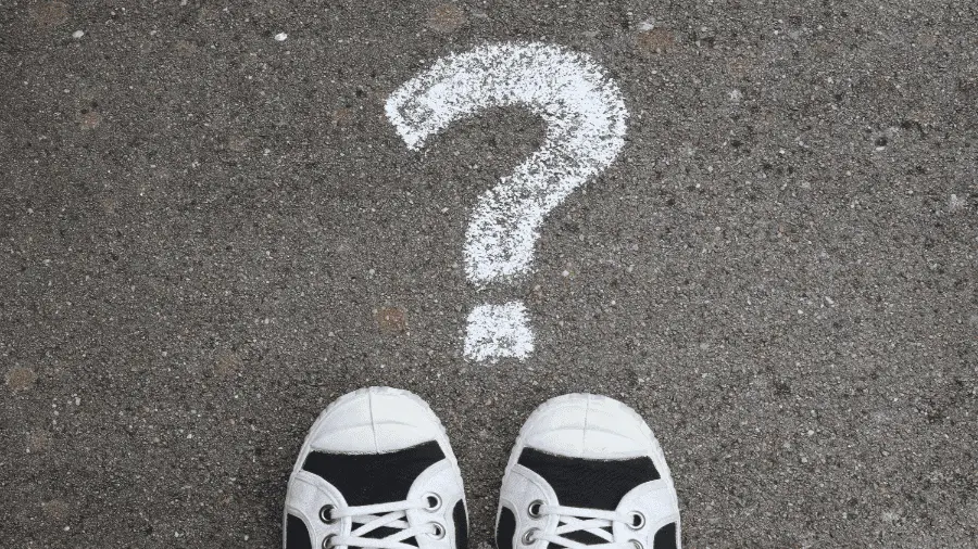 Question Mark On Pavement With Shoes 900×506 | JesusBelieverJD